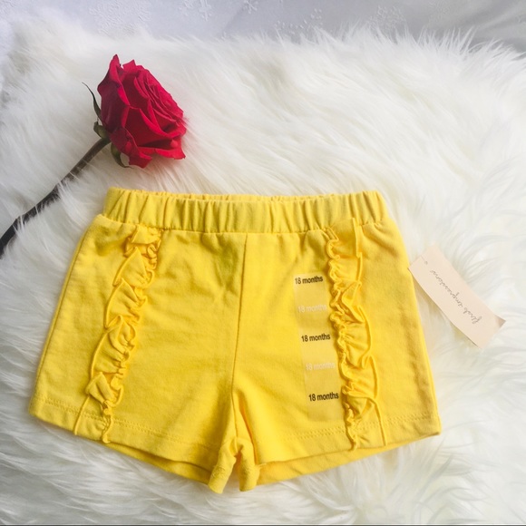 First Impressions | Bottoms | Nwt Cute First Impressions Bright Yellow ...
